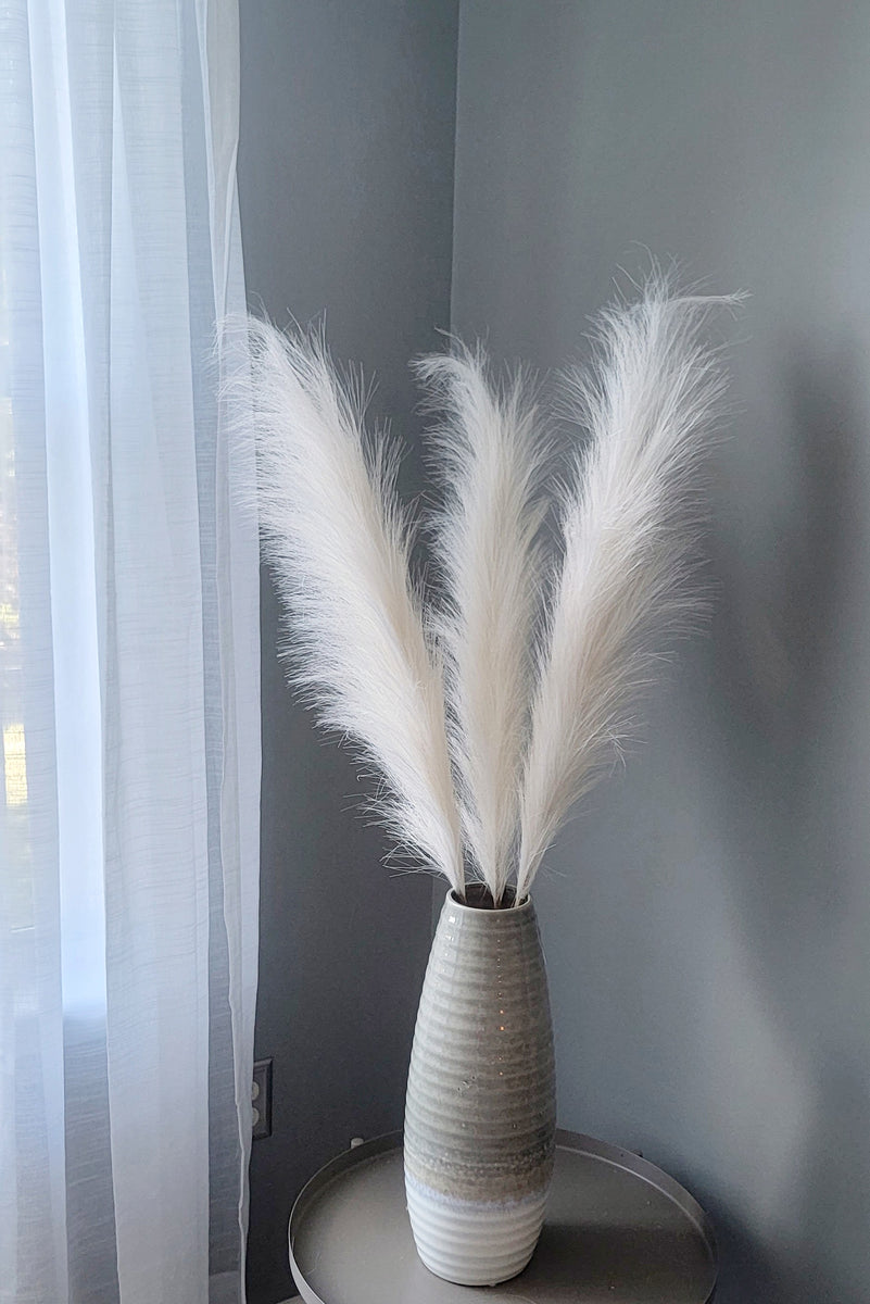 Artificial Cream Pampas Grass Bundle 40" Tall – ES Essentials